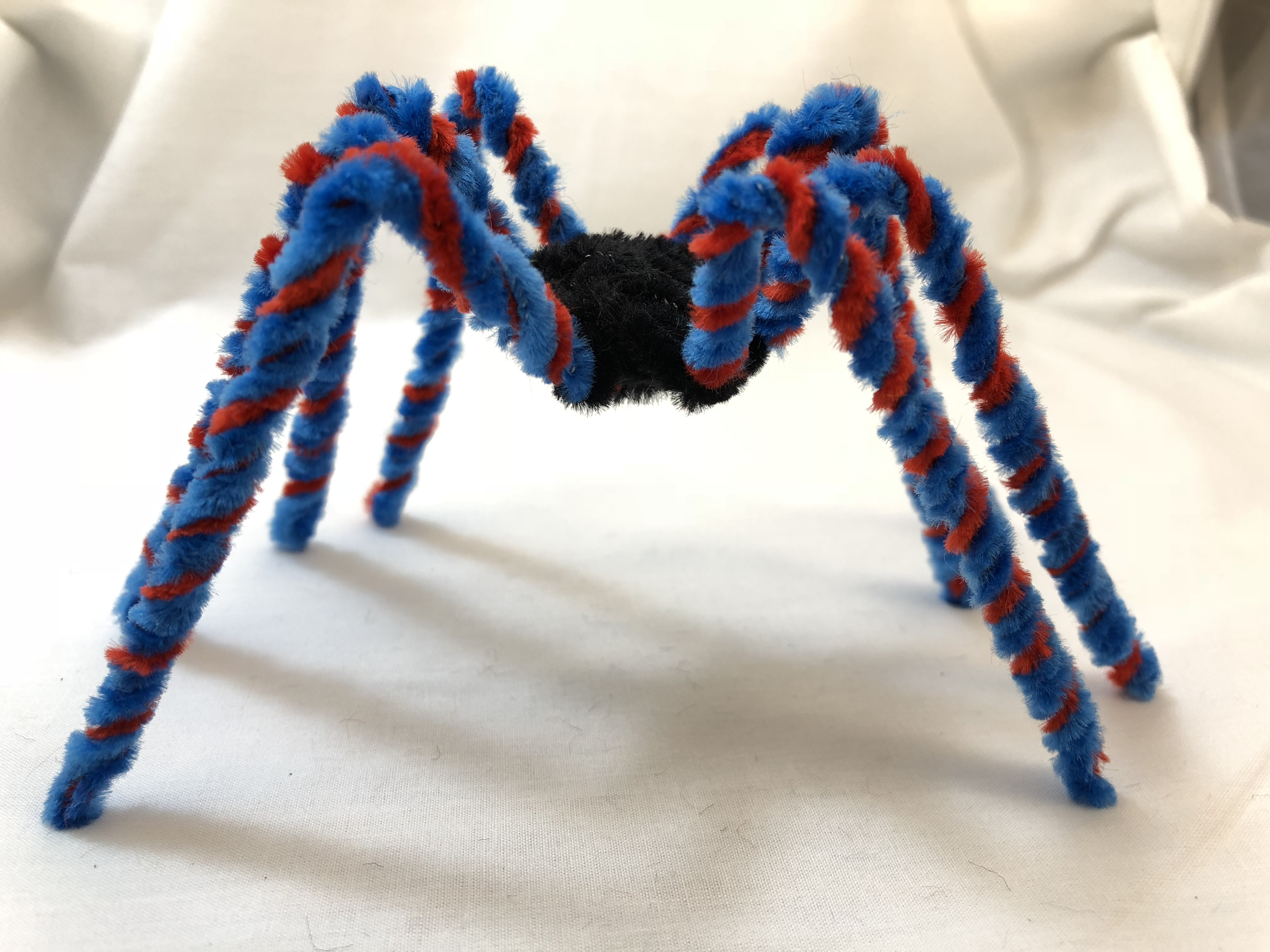 Easy Pipe Cleaner Spider – 20 Minute Step By Step Instructions ...