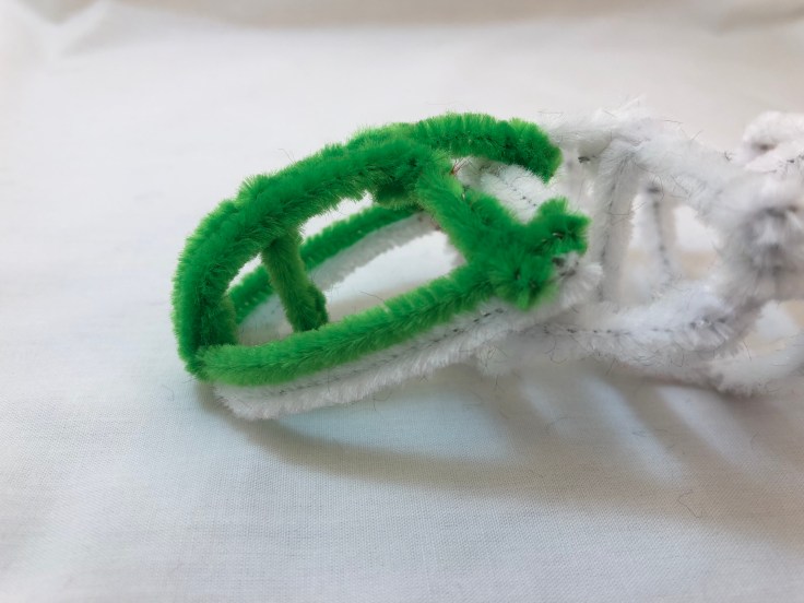 Pipe Cleaner Tree Frog in 19 Steps – Step by Step Instructions With ...