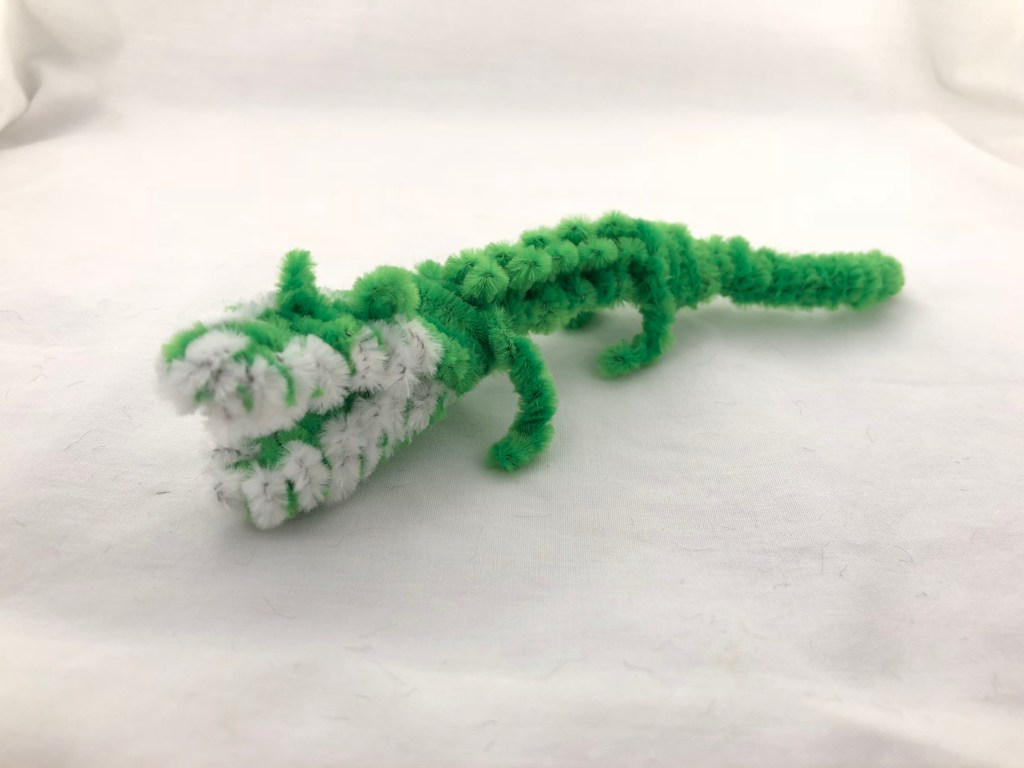 How to Make a Pipe Cleaner Alligator (or Crocodile) With Step By Step ...