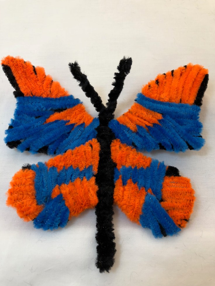How to Make a Large Pipe Cleaner Butterfly – Easy Step By Step Guide ...